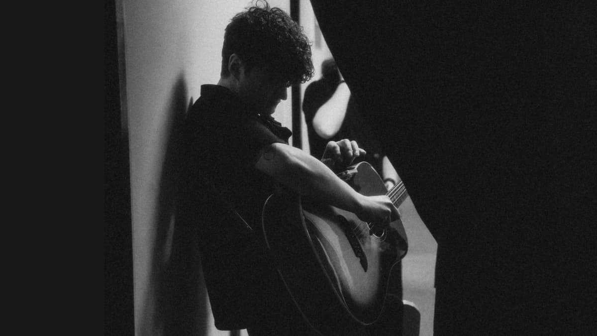 Interval Records | Finn Forster